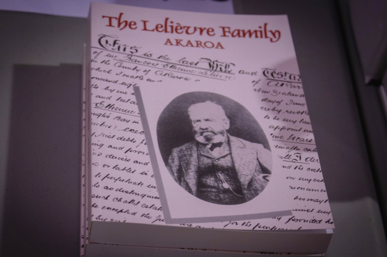 lelievre-book – Comte de Paris Descendants